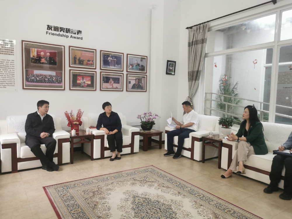 Kong Fanjun Came to Hwa Nan to Inspect and Supervise Graduate ...